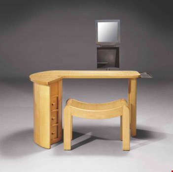 Pierre Chareau (1883-1950) , COIFFEUSE 'MS1009' ET SON TABOURET 'SN1 ...