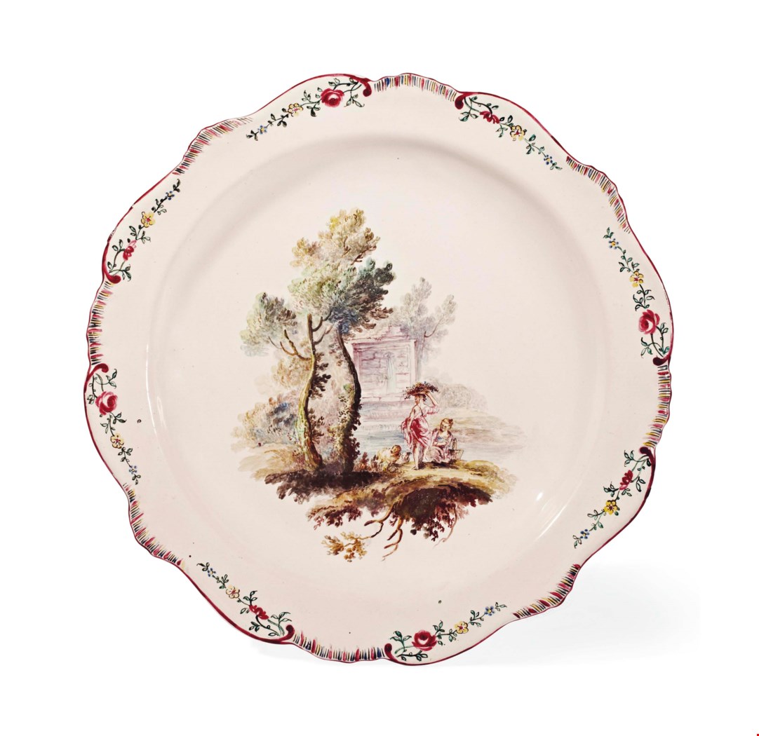 PLAT EN FAIENCE DE MARSEILLE (VEUVE PERRIN) DU XVIIIEME SIECLE , MARQUE EN NOIR VP | Christie's