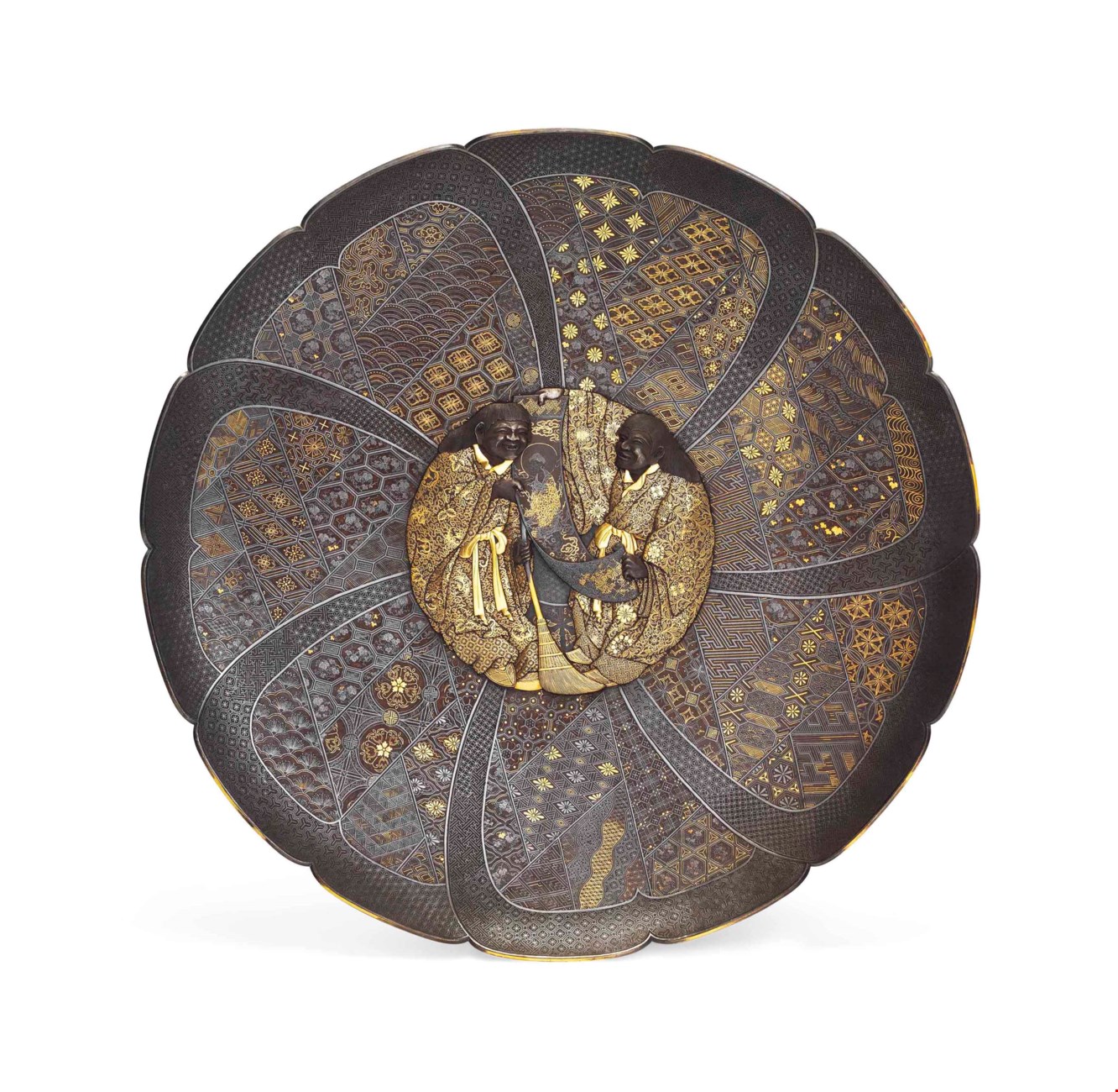 A Komai Dish depicting Kanzan and Jittoku, SIGNED KYOTO JU KOMAI SEI ...