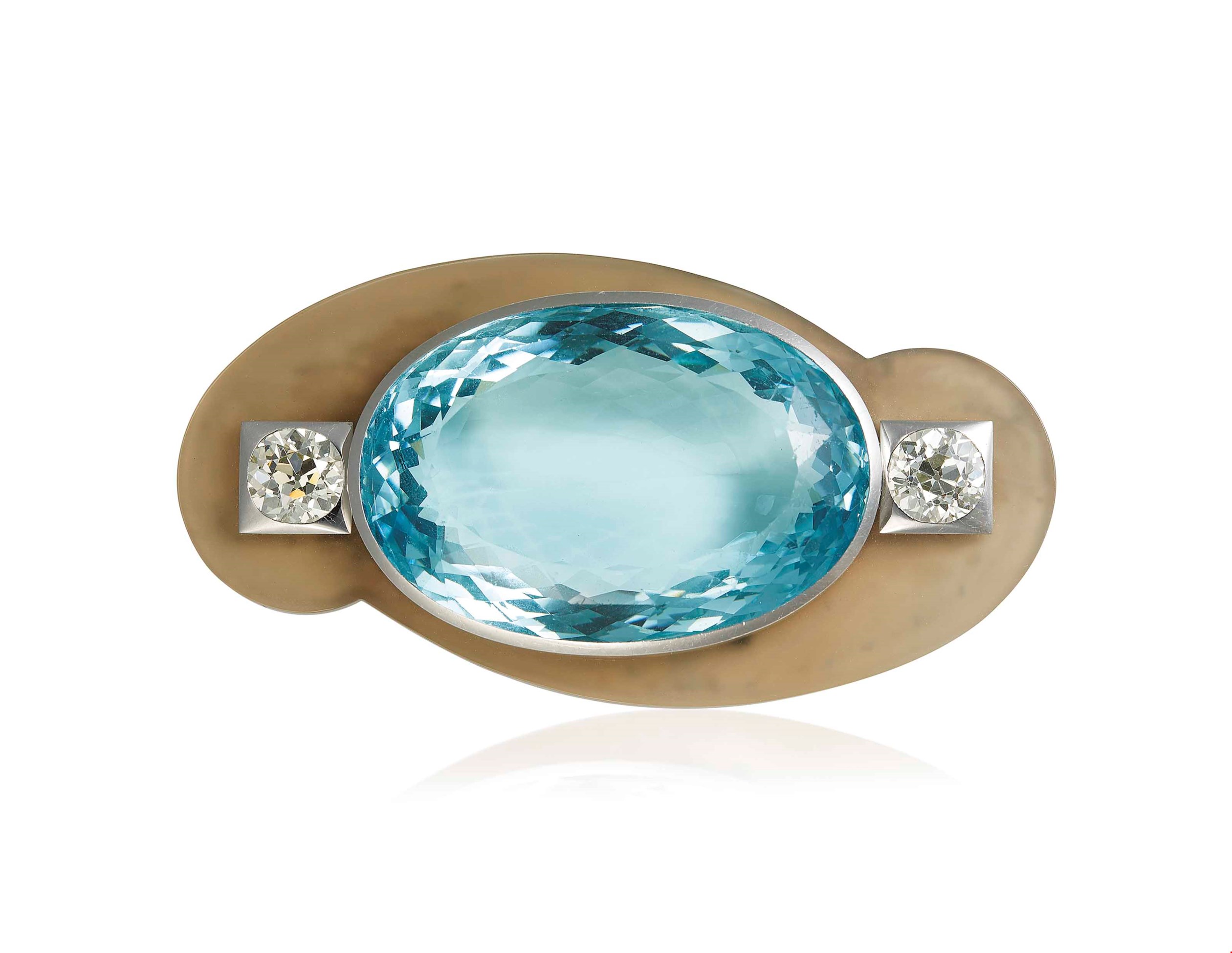 AN ART DÉCO AQUAMARINE, DIAMOND AND AGATE BROOCH, BY RAYMOND TEMPLIER