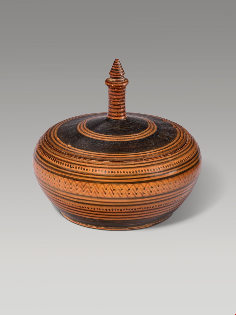 A GREEK POTTERY LIDDED PYXIS, GEOMETRIC PERIOD, CIRCA MID 8TH CENTURY B ...