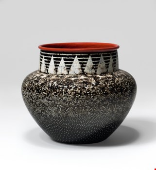 JEAN DUNAND (1877-1942), Vase, circa 1925 | Christie's